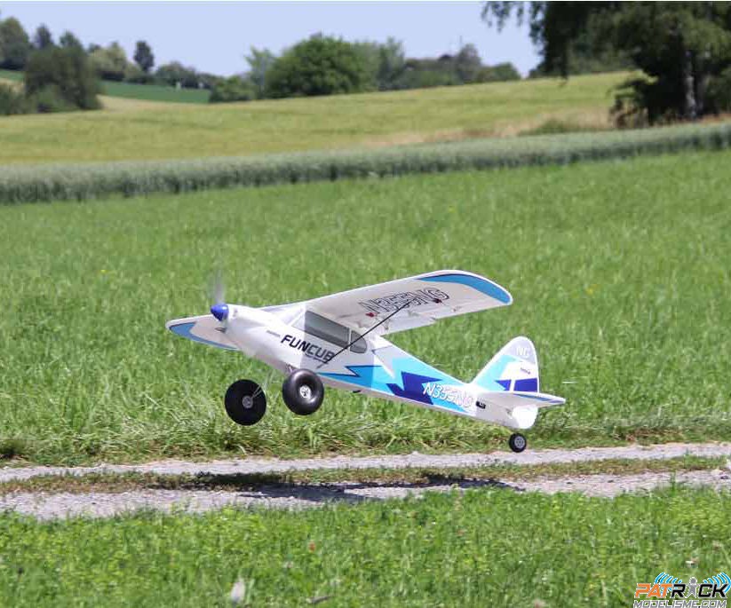Multiplex FunCub RR NG 1401mm Bleu