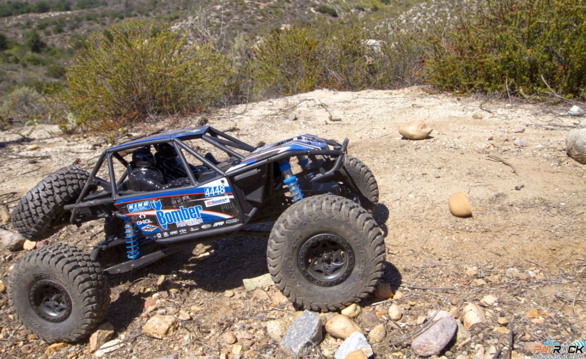 Axial RR10 Bomber rock crawler 4WD RTR 1/10