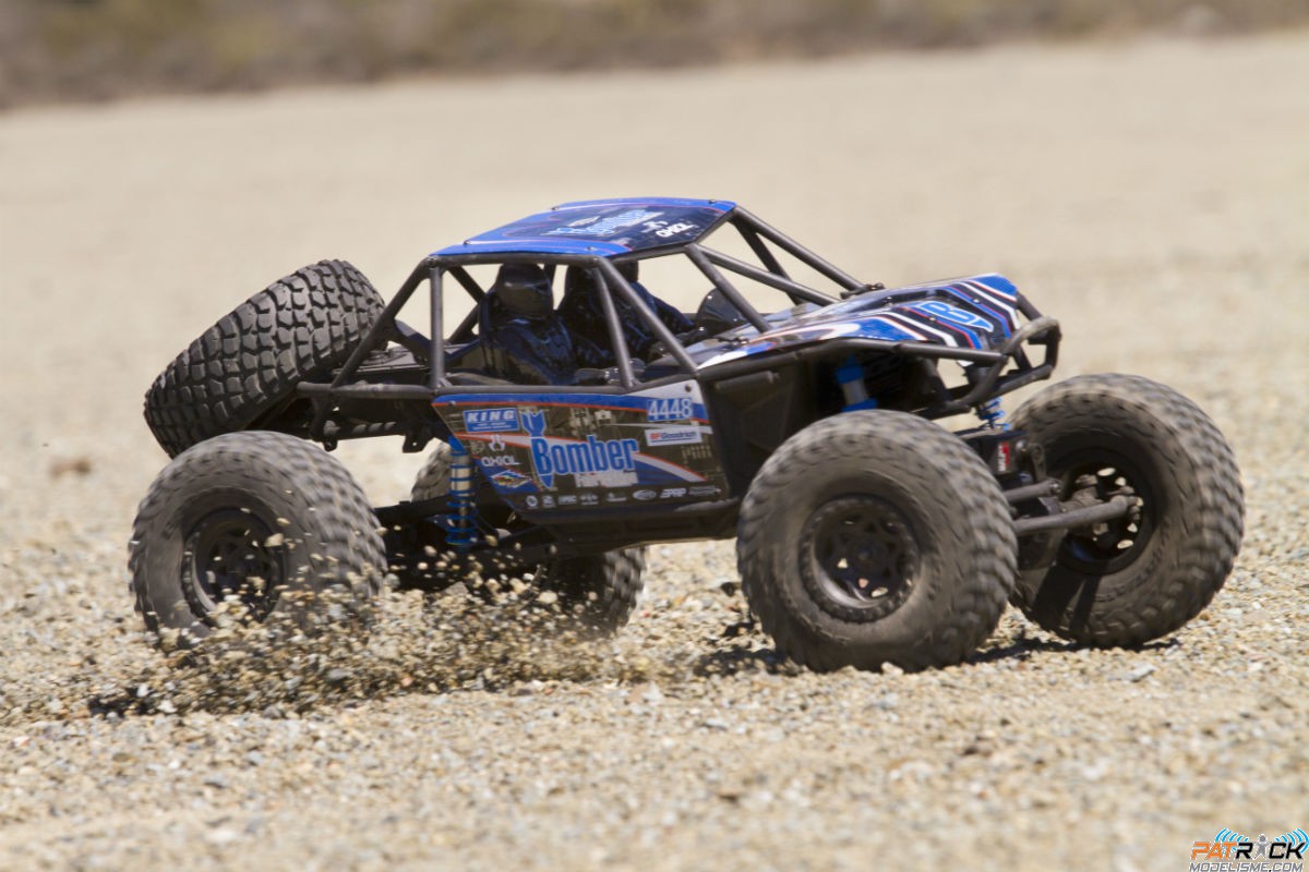Axial RR10 Bomber rock crawler 4WD RTR 1/10