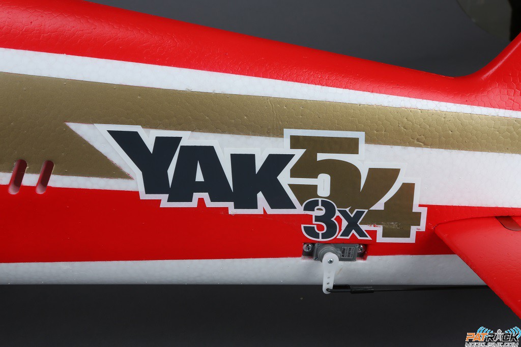 E-flite CARBON-Z YAK 54 3X PNP - EFL10575