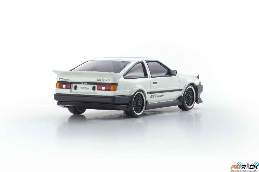 Kyosho Mini-Z AWD MA-020VE PRO +D EVO TOYOTA TRUENO GTV AE86 blanche