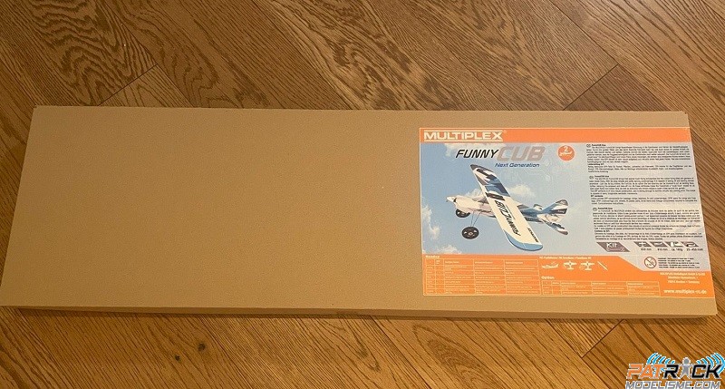 Multiplex FunnyCub Indoor Edition BLEU KIT - A assembler | Kit - Avions ...