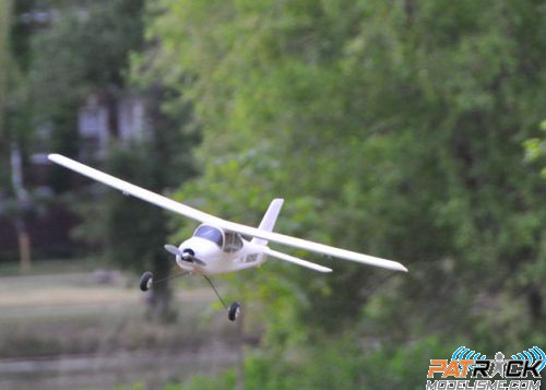 Multiplex Minimag version Brushless KIT complet sans radio