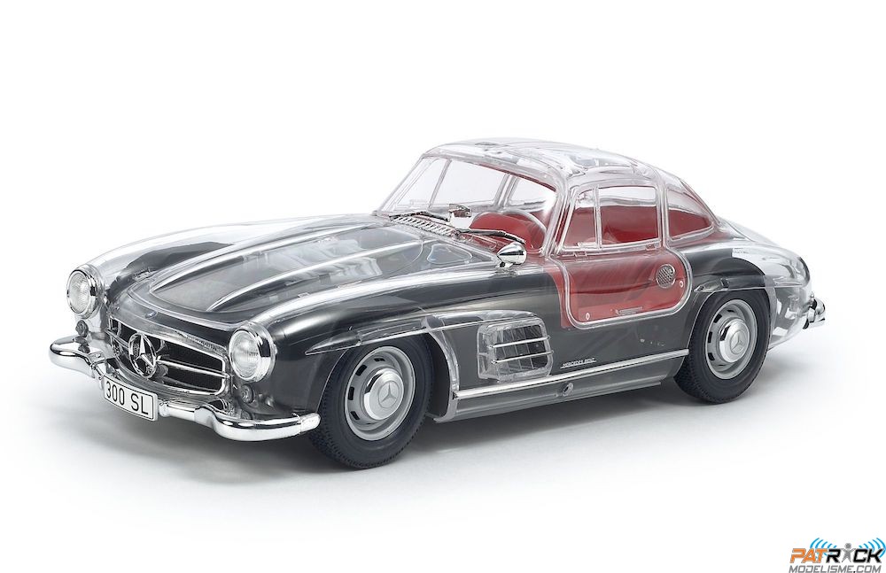 1/24e Tamiya Mercedes-Benz 300 SL FULL view